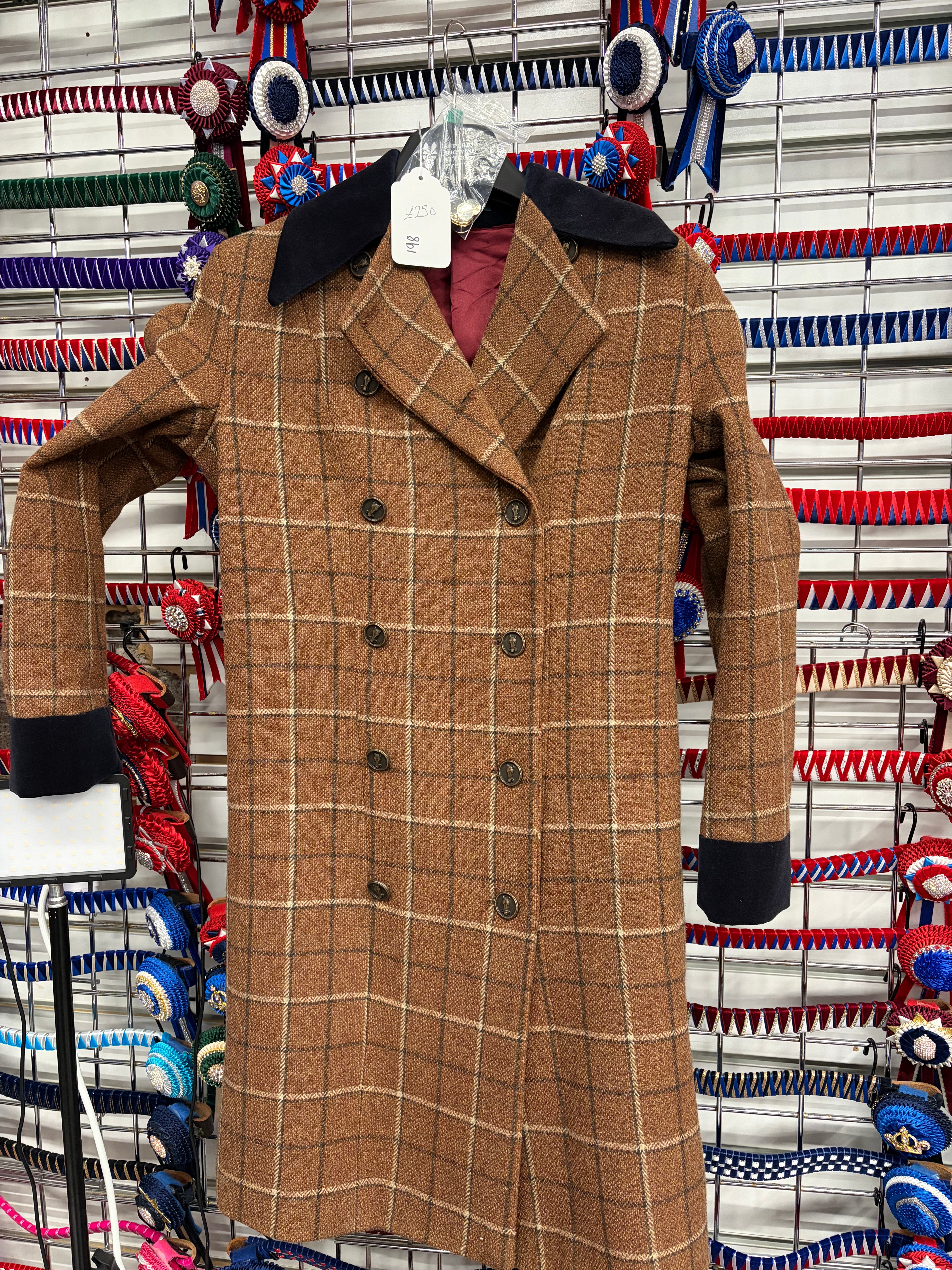 Lot 198 - Judges Tweed Coat – Showponyprep.com